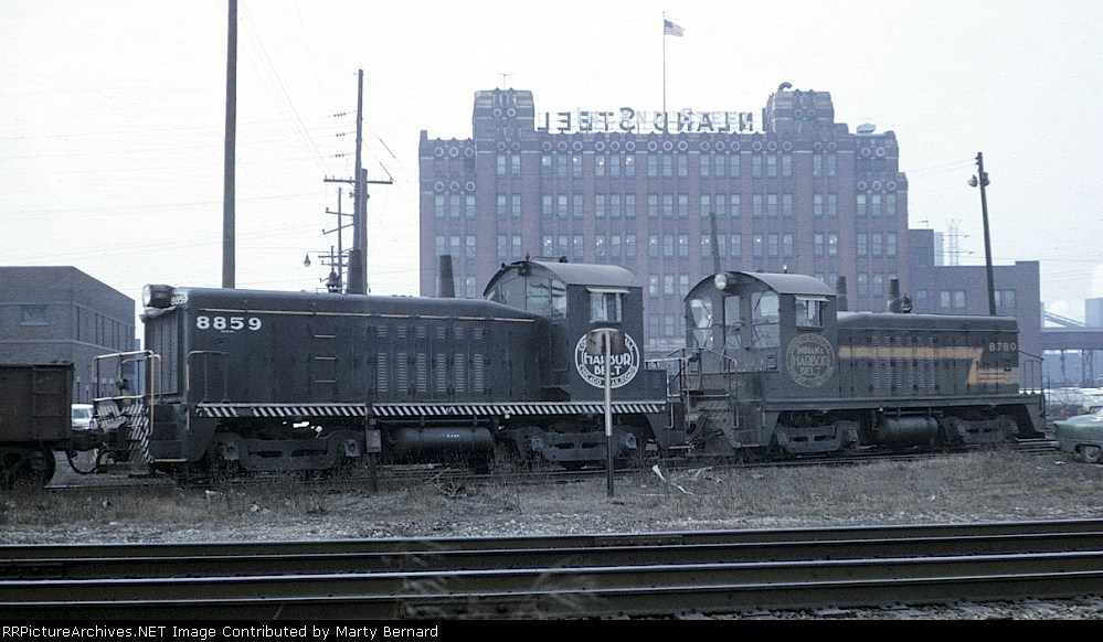 IHB SW7 #8859 and NW2 #8780